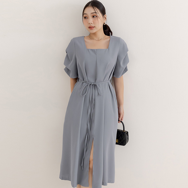 MISS.氣質歐膩方領抓褶澎袖洋裝(附綁帶) 中大尺碼洋裝 | Poly Lulu